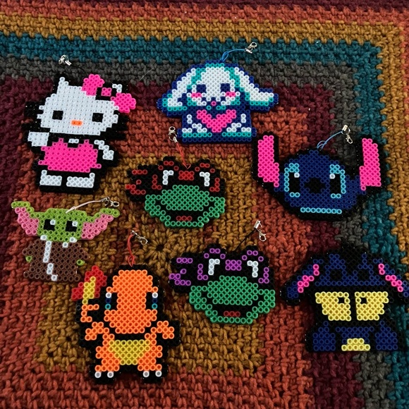 Accessories | Hello Kitty Charmander Tmnt Yoda Stitch Eeyore Keychains ...